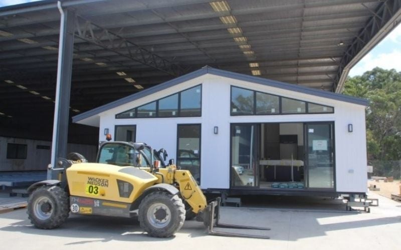 Delivery Day: Watch a Prefab Modular Home Installed by Crane in Lower ...